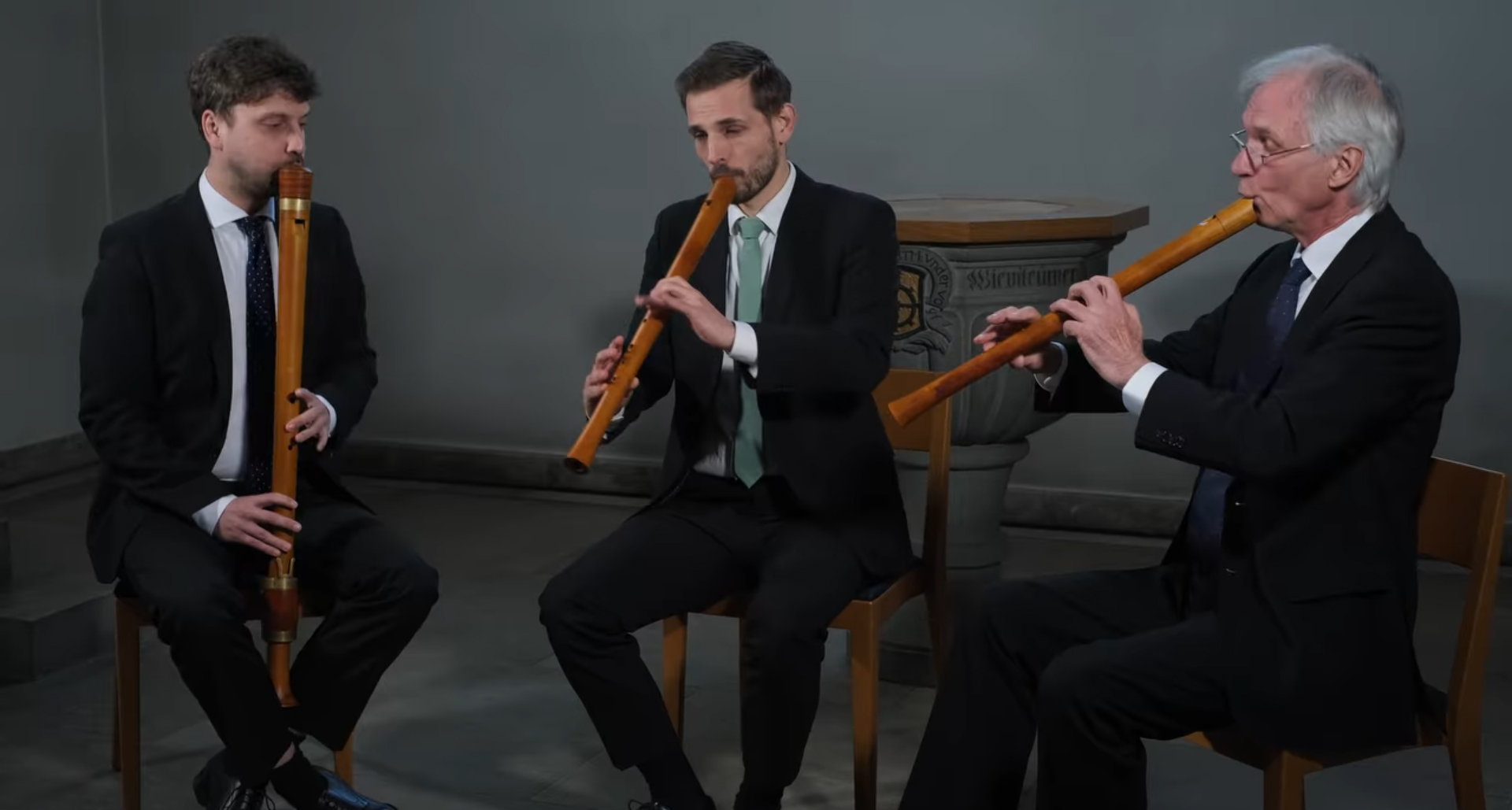 Aria a 3 voices (T.Morley) - Holborne Consort - Flûtes à bec en France